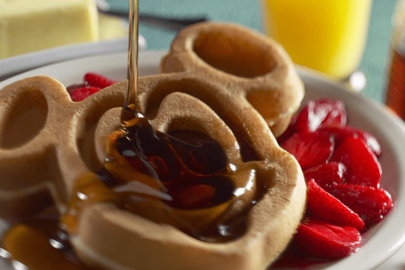 10 Mickey Mouse-shaped foods at Disney Parks - Disney Diary