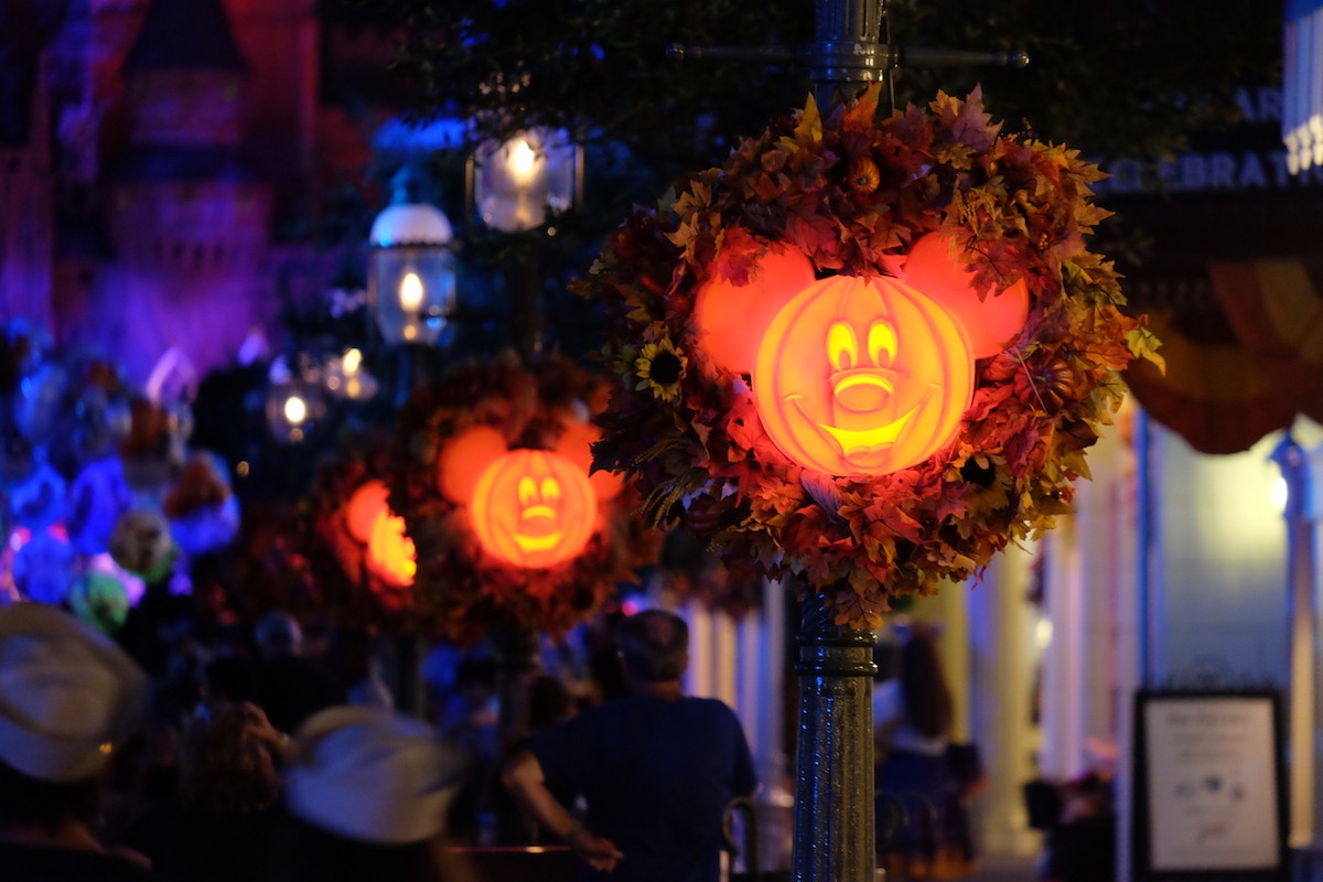 Let's talk about Halloween at Disney World in August - Disney Diary