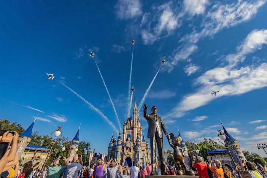 U.S. Air Force flyover schedule over Magic Kingdom on July 4 - Disney Diary